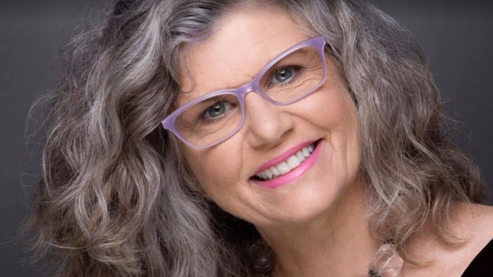 Cathy Fern Lewis Joins Daniel Lapp’s Home for Christmas Concerts ...